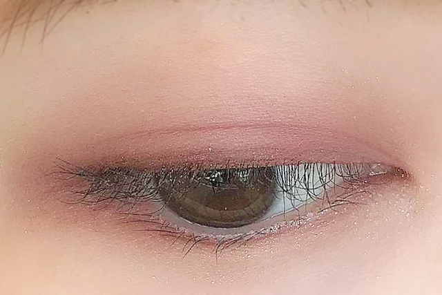 写真 (15枚目) - KATE新作「3Dプロデュースシャドウ」全色レビュー！骨格陰影をプロデュース - - LOCARI（ロカリ）