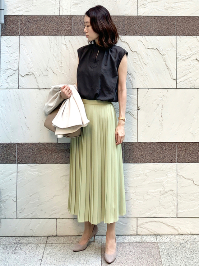 写真 (10枚目) - ユニクロで作る40代のオフィスカジュアル《2021夏》清潔感のある大人コーデ - LOCARI（ロカリ）