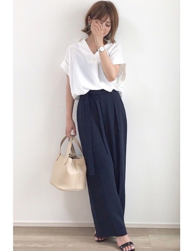 写真 (13枚目) - ユニクロで作る40代のオフィスカジュアル《2021夏》清潔感のある大人コーデ - LOCARI（ロカリ）