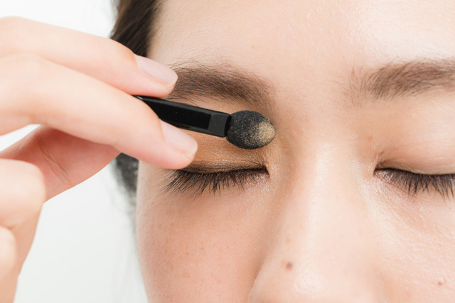 写真 (9枚目) - 印象的な目もとなら「KATE」にお任せ！ブラウンアイシャドウの使い方レッスン - - LOCARI（ロカリ）