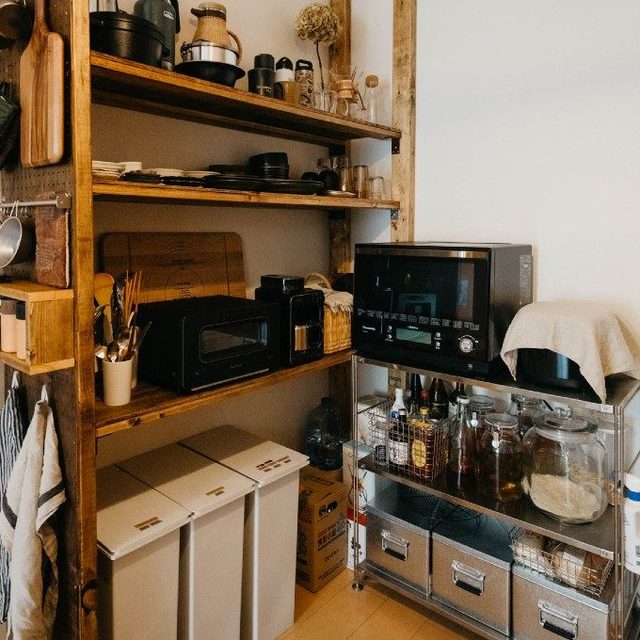 写真 (9枚目) - 収納不足の強い味方♡壁を傷つけず収納スペースをつくるプチDIY実例7選 - LOCARI（ロカリ）