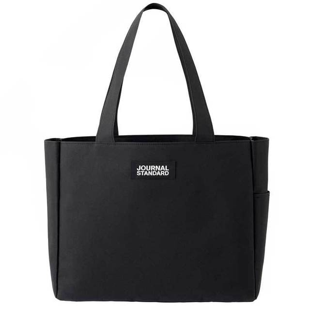 写真 (1枚目) - [雑誌の付録]ママバッグや推し活に使える♡おしゃれな大容量トート - LOCARI（ロカリ）