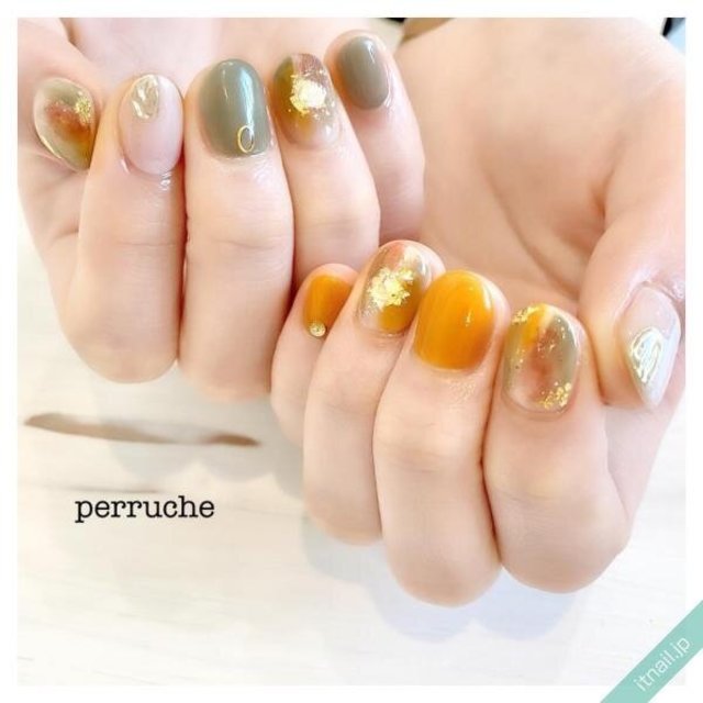 写真 (4枚目) - [イエロー×グリーンのネイル]が最高におしゃれ♡ハンド＆フットデザイン集2021 - LOCARI（ロカリ）