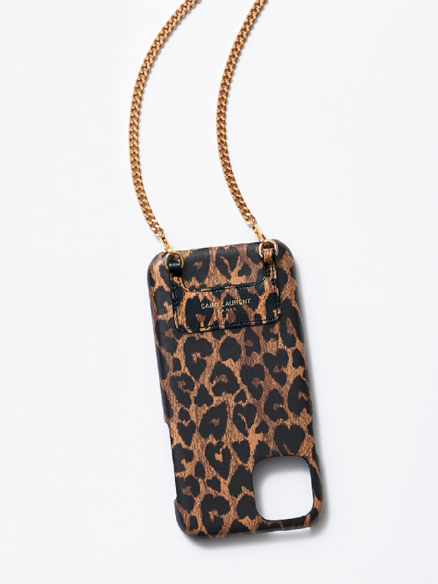 写真 (1枚目) - [ディオール、フェンディetc.]ママにおすすめのスマホショルダー4選 - LOCARI（ロカリ）