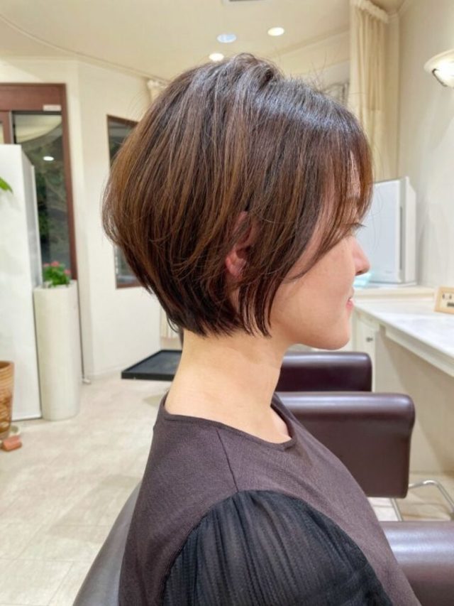 写真 (2枚目) - 《2021冬》トレンドを意識した大人の髪型20選。最旬ヘアをレングス別にご紹介 - - LOCARI（ロカリ）