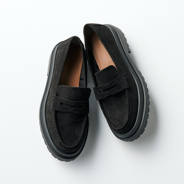 写真 (3枚目) - 秋冬コーデが今っぽく！[GU]の高見え「シューズ」3足 - LOCARI（ロカリ） - LOCARI（ロカリ）