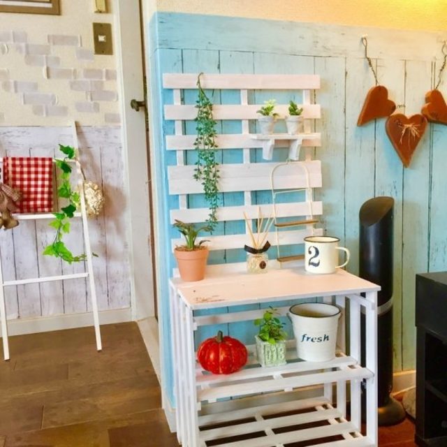 写真 (12枚目) - 《100均》DIY初心者さんも簡単に作れる。ガーデニング棚の作り方・アイデア実例 - LOCARI（ロカリ）