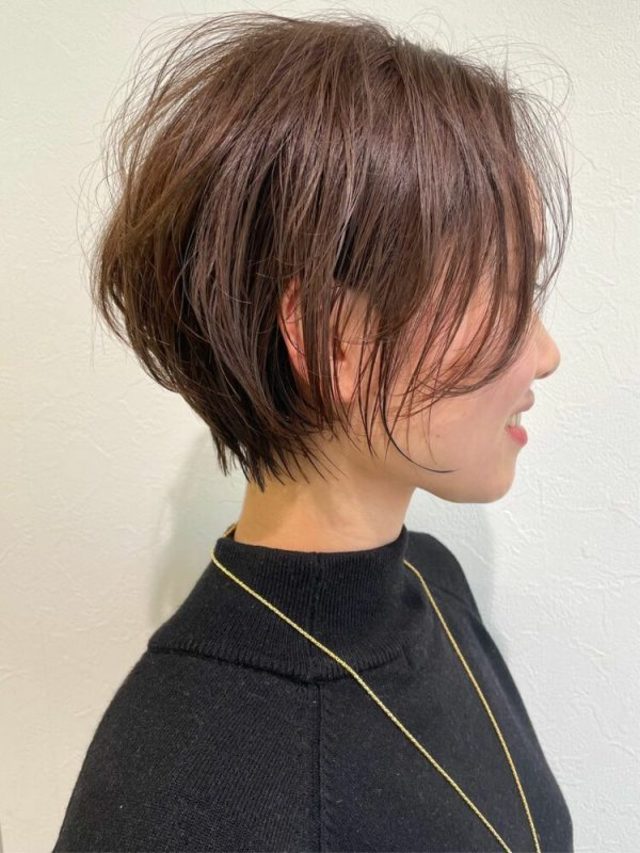 写真 (4枚目) - 垢抜けが叶う、大人の「ショートヘア×前髪なし」丸顔さんや面長さんにもおすすめ - - LOCARI（ロカリ）