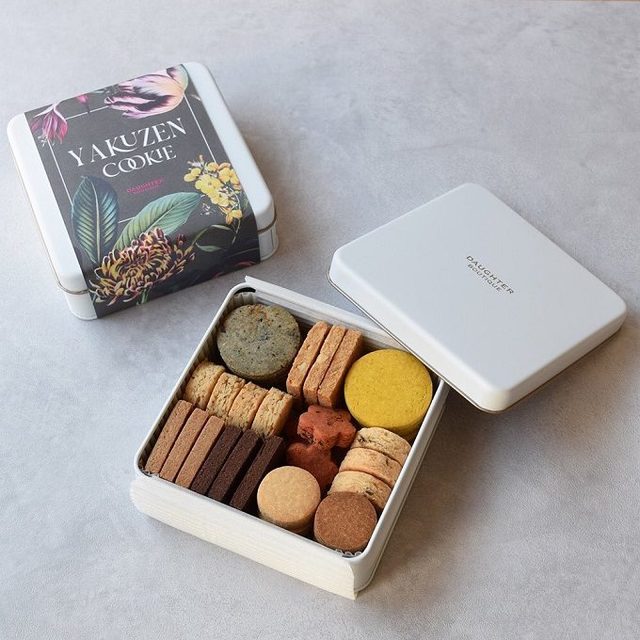 写真 (7枚目) - 手土産にぴったりのかわいさ♡お洒落でヘルシーな「クッキー缶」5選 - LOCARI（ロカリ）