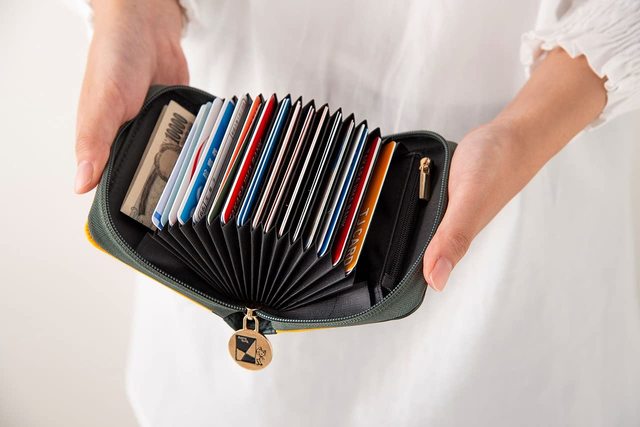 写真 (1枚目) - あの付録まだ買えます！ロカリ読者が選ぶ「2021年下半期・人気付録ランキング10」 - LOCARI（ロカリ）