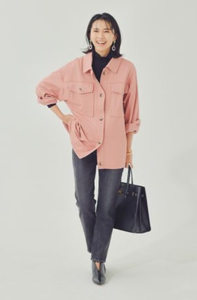 写真 (1枚目) - ワンマイルも、お出かけも。今買って「春まで着回せる服」12選[ここから買えます] - LOCARI（ロカリ）