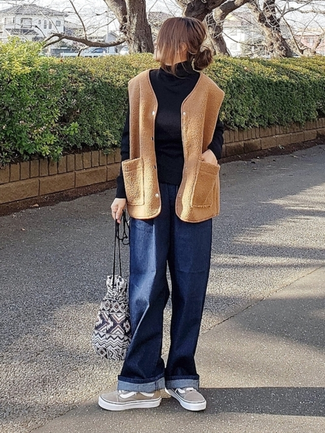 写真 (8枚目) - 無印良品で作る冬のおしゃれコーデ19選。2022人気のアイテムを使った着こなし - LOCARI（ロカリ）