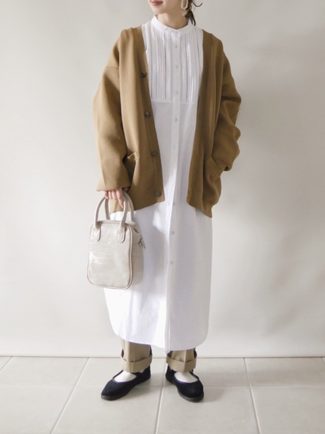写真 (11枚目) - [2022冬]しまむらワンピースコーデ特集。一枚で完成する大人スタイルをどうぞ - LOCARI（ロカリ）