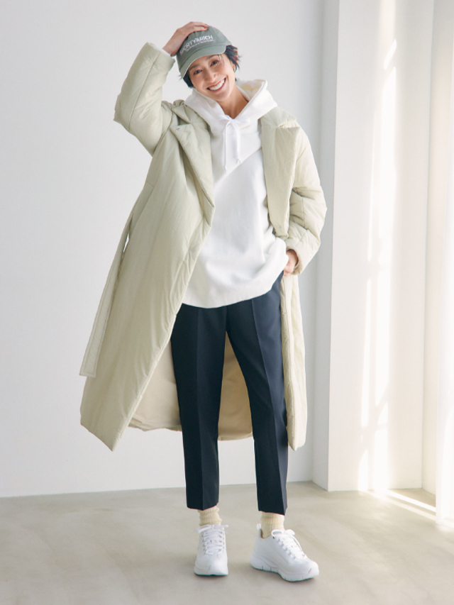 写真 (2枚目) - スニーカーは「ソックス」で垢抜ける！“白でまとめる”テク3選 - LOCARI（ロカリ）