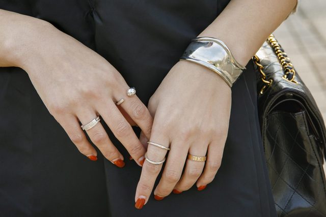 写真 (21枚目) - エルメス、ティファニー、タサキetc[手元ジュエリー重ねづけSNAP！] - LOCARI（ロカリ）