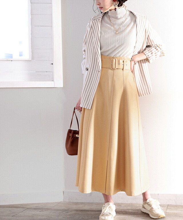 写真 (18枚目) - ALL￥5,000以下でも高見え！ユニクロ・GU etc.「プチプラ春スカート」14選 - LOCARI（ロカリ）