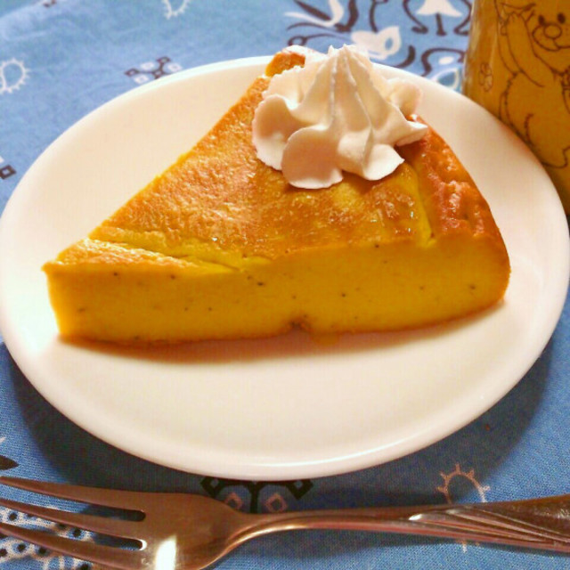 写真 (13枚目) - しっとりふわっ♩炊飯器で作るチーズケーキの簡単レシピ15選 - LOCARI（ロカリ） - LOCARI（ロカリ）