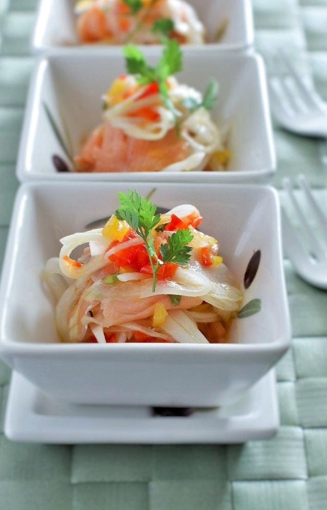 写真 (16枚目) - パプリカの簡単マリネ20選！焼いても生でもおいしいレシピ - LOCARI（ロカリ） - LOCARI（ロカリ）