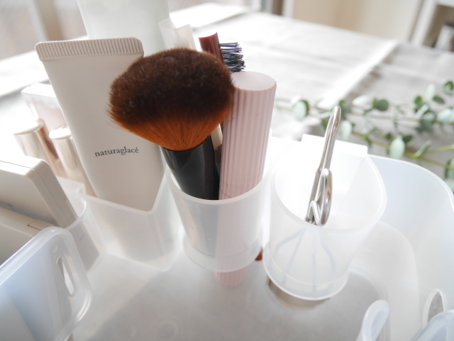 写真 (7枚目) - 100均グッズの”じゃない使い方”でキレイに片付く！プロがやってる「お手軽コスメ収納」 - LOCARI（ロカリ）