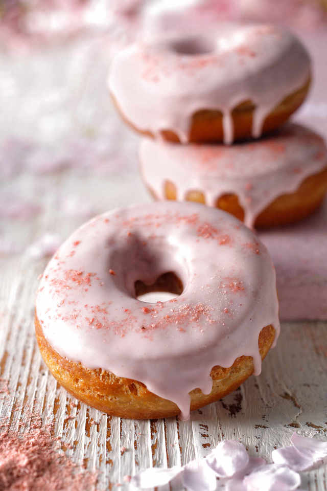 写真 (6枚目) - さくら満開♪ スタバ「春季限定スイーツ」おすすめ特集！ - LOCARI（ロカリ） - LOCARI（ロカリ）