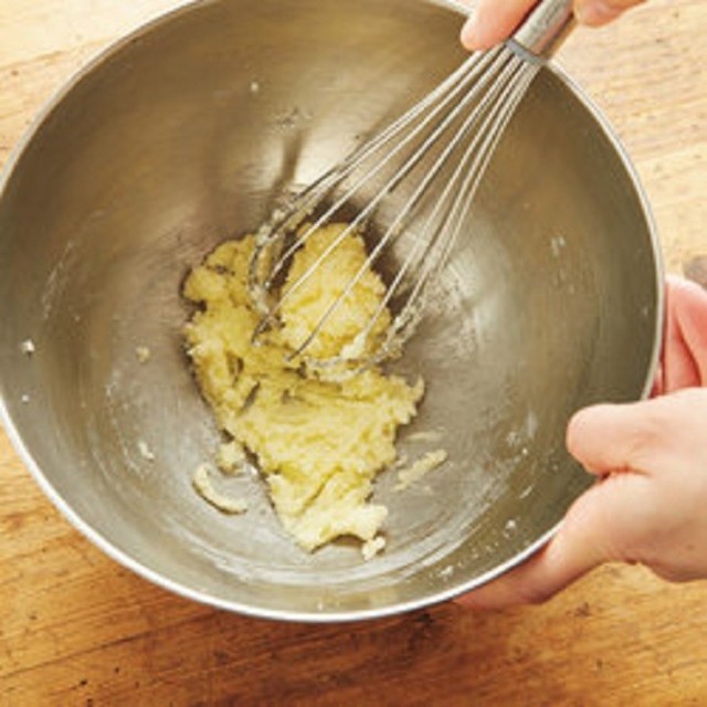 写真 (2枚目) - 食べたい時にすぐできる！ ホットケーキミックスで作る簡単「レモンパウンドケーキ」 - - LOCARI（ロカリ）