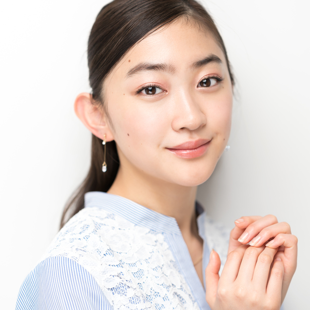 写真 (6枚目) - これ1つで完成！「深み、輝き、ツヤ」上品見え時短アイメイク - LOCARI（ロカリ）