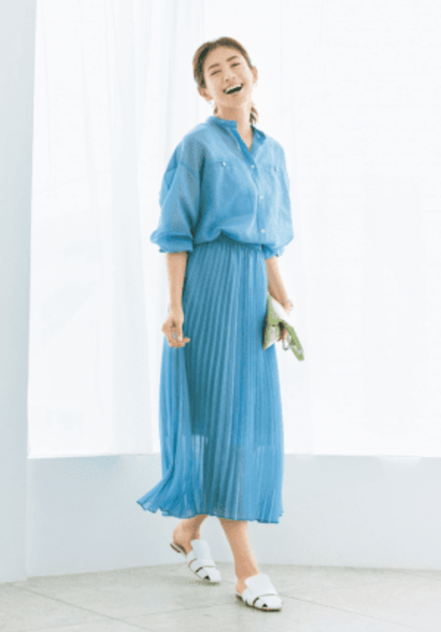 写真 (1枚目) - 考える暇のない朝に！大人の「セットアップ&ワンピース」7選[ここから買えます] - LOCARI（ロカリ）