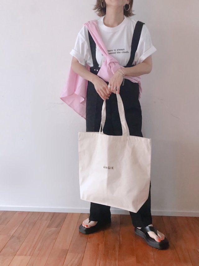 写真 (14枚目) - [GU]で注目の最旬アイテム。トップス・パンツ・スカートetc.一挙にご紹介 - LOCARI（ロカリ）