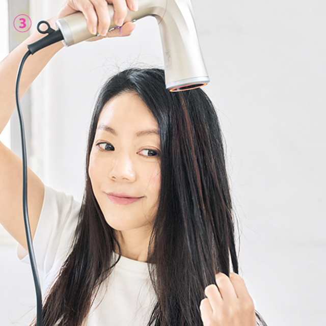 写真 (4枚目) - [ぺたんこ、うねり、パサつき]大人の髪悩み別ドライヤーの使い方 - LOCARI（ロカリ）