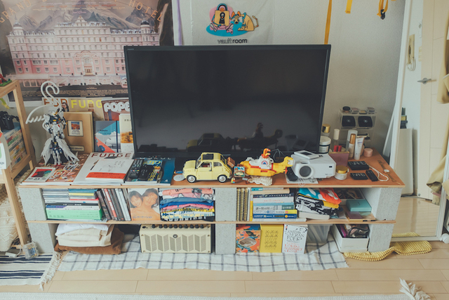 写真 (5枚目) - DIYの壁面収納に日々の好きが重なっていく。1K 26㎡ - LOCARI（ロカリ）