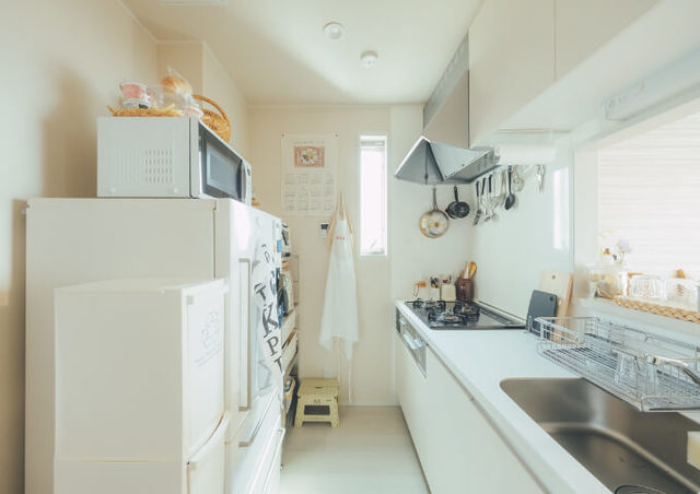 写真 (4枚目) - ＜ワンルーム・1KでもOK＞狭くてもスッキリ納めるキッチン収納7選 - - LOCARI（ロカリ）