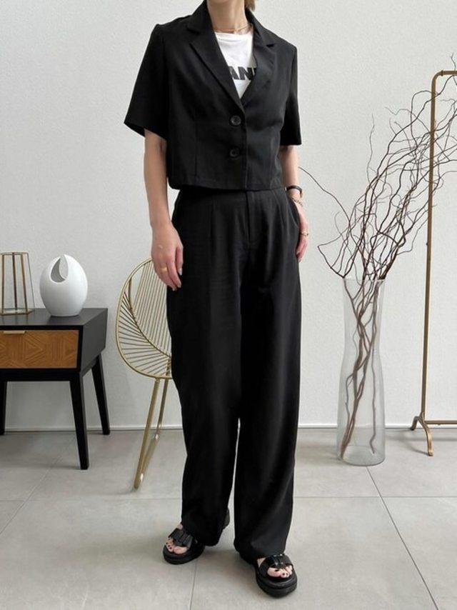 写真 (9枚目) - 楽ちんコーデに「セットアップ」！真夏に着たい厳選リスト16 - LOCARI（ロカリ）