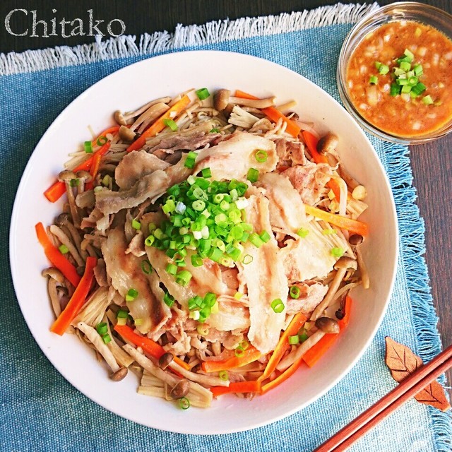 写真 (15枚目) - 「つくね」に合うおかずって？献立の提案レシピ15選！ - LOCARI（ロカリ） - LOCARI（ロカリ）