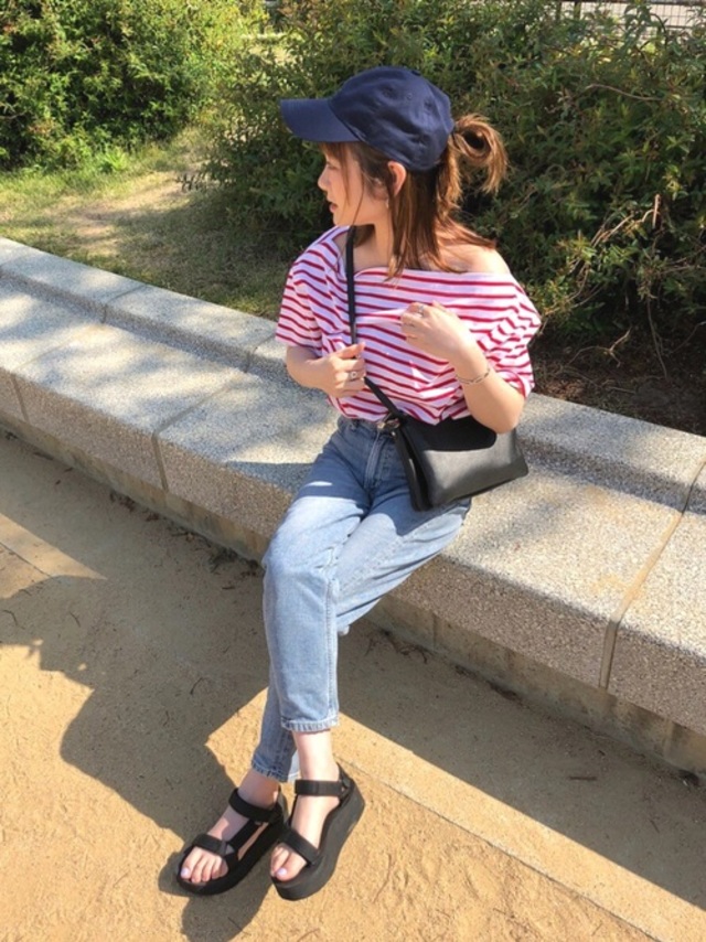 写真 (5枚目) - 2018年は何が来る？人気ブランドのサンダル大集合♡ - LOCARI（ロカリ）