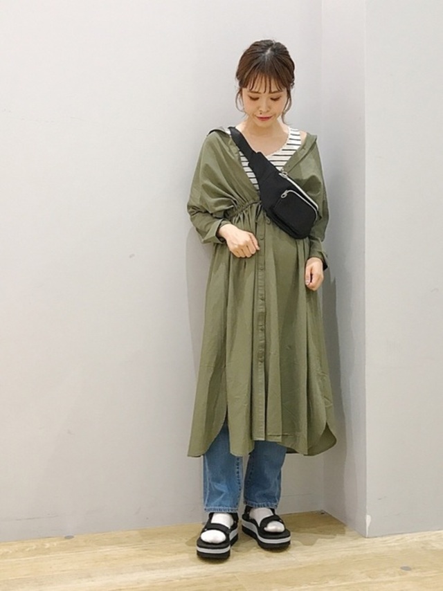 写真 (6枚目) - 2018年は何が来る？人気ブランドのサンダル大集合♡ - LOCARI（ロカリ）