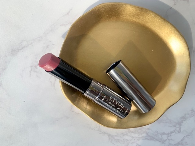 写真 (7枚目) - モーブカラーでトレンド顔！イエベも惚れた『ETVOS』2022モーブコスメ - LOCARI（ロカリ）