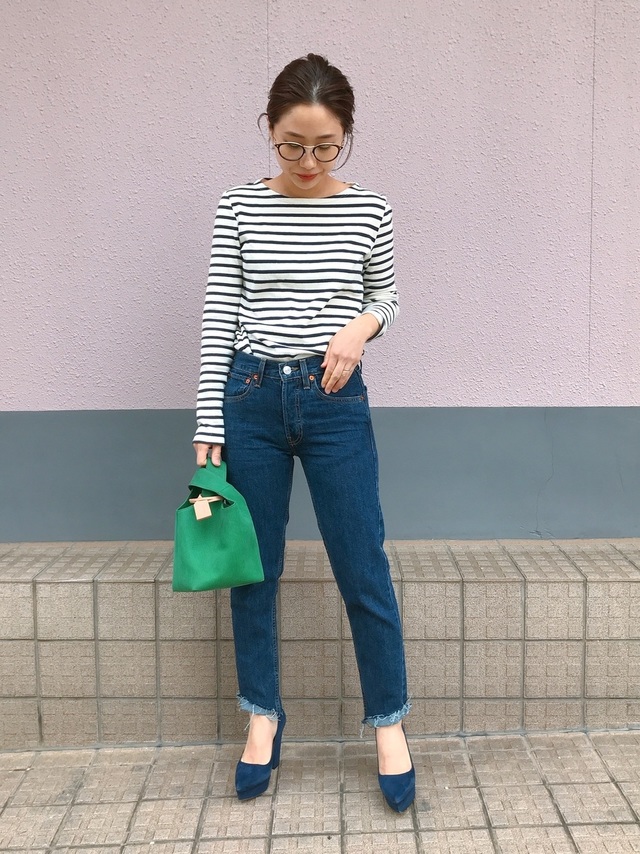 写真 (11枚目) - 迷ったらこの色！ネイビーが主役の褒められコーデ12 - LOCARI（ロカリ） - LOCARI（ロカリ）