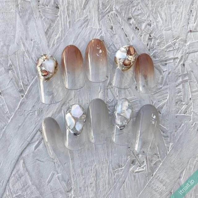 写真 (3枚目) - やっぱり気になる『シェルネイル』大人の秋ver. - LOCARI（ロカリ） - LOCARI（ロカリ）