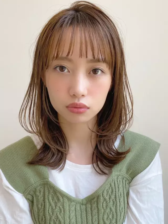 写真 (10枚目) - 30代、童顔女子に捧ぐおすすめヘア♡「ぱっつん前髪」12選 - LOCARI（ロカリ）