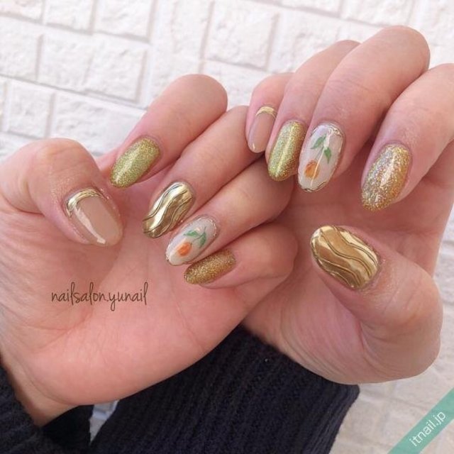 写真 (4枚目) - 心トキメク、《一輪挿しネイル》の特集♡人気デザインをCHECK - LOCARI（ロカリ） - LOCARI（ロカリ）