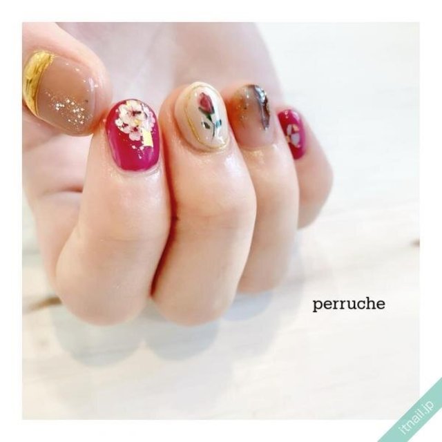 写真 (7枚目) - 心トキメク、《一輪挿しネイル》の特集♡人気デザインをCHECK - LOCARI（ロカリ） - LOCARI（ロカリ）