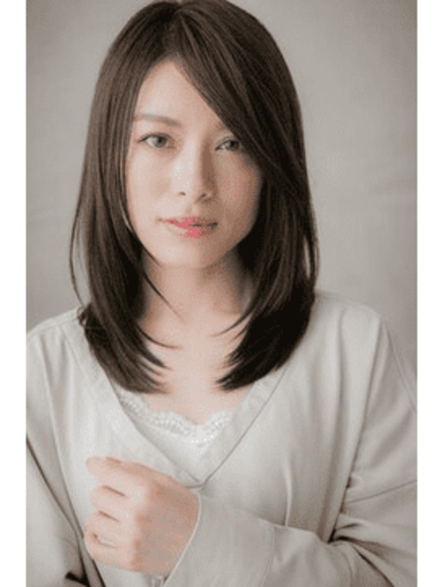 写真 (2枚目) - 美人は“ツヤ感”重視で選ぶ！2022年初秋に推せるヘアカラー5選 - LOCARI（ロカリ）