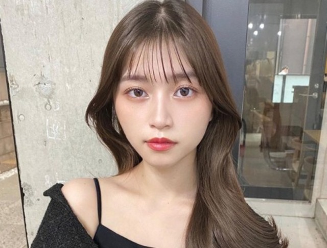 暗髪がおしゃれのカギ♡透明感もツヤも叶う[暗髪カラーカタログ] - LOCARI（ロカリ）