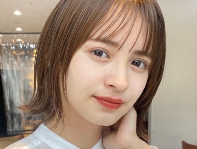 [顔周りレイヤー]で叶う、最旬おしゃれヘア♡小顔になれる顔周りレイヤーBOOK - LOCARI（ロカリ）