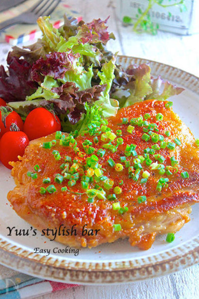 写真 (13枚目) - 鶏肉を使った人気おすすめレシピ25選！照り焼きや炒め物まで - LOCARI（ロカリ） - LOCARI（ロカリ）