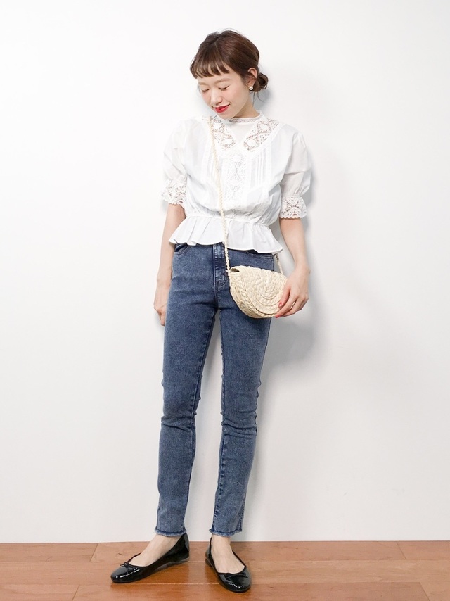 写真 (4枚目) - -3kg細見え！？初夏のスキニーパンツ着痩せコーデ20連発 - LOCARI（ロカリ） - LOCARI（ロカリ）