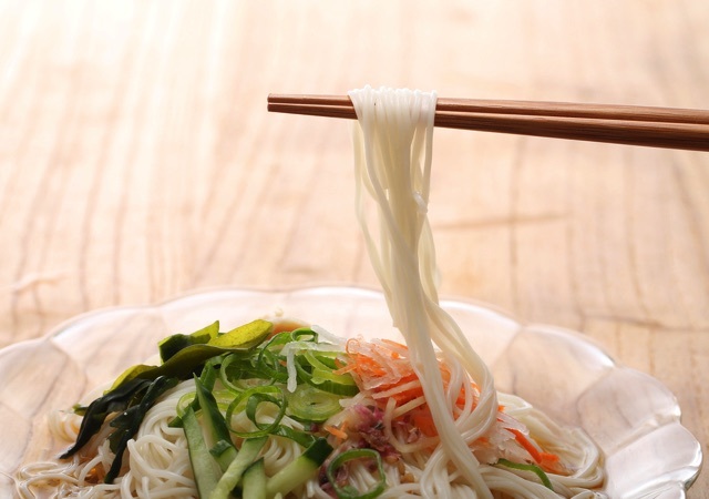 写真 (1枚目) - 韓国風やイタリアン風にも！macaroni流「ごちそうめん」9選 - LOCARI（ロカリ）