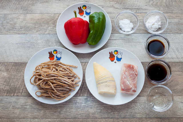 写真 (3枚目) - [macaroniレシピ部]シャキうま「青椒肉絲のパスタ」 - LOCARI（ロカリ） - LOCARI（ロカリ）