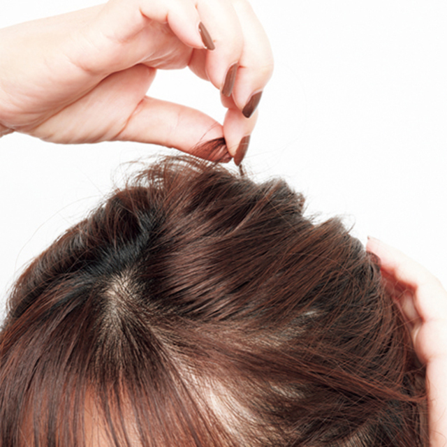 写真 (6枚目) - [最大3kg痩せ見え！]髪を切らなくても小顔効果抜群なヘアアレンジ3つ - LOCARI（ロカリ）