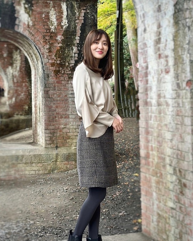 写真 (7枚目) - [KATE新作]数量限定「シークレットシェードタイツ」全3色履き比べレビュー - LOCARI（ロカリ）